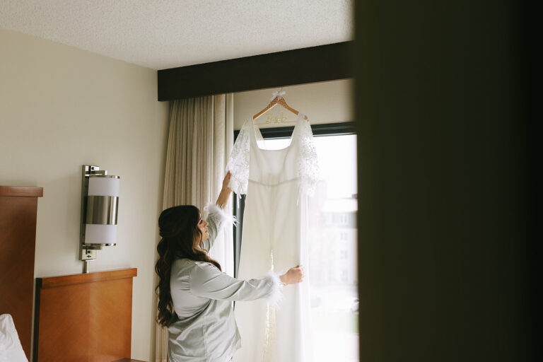 Timeless & Elegant Detroit Wedding at Packard Proving Grounds | Emily ...